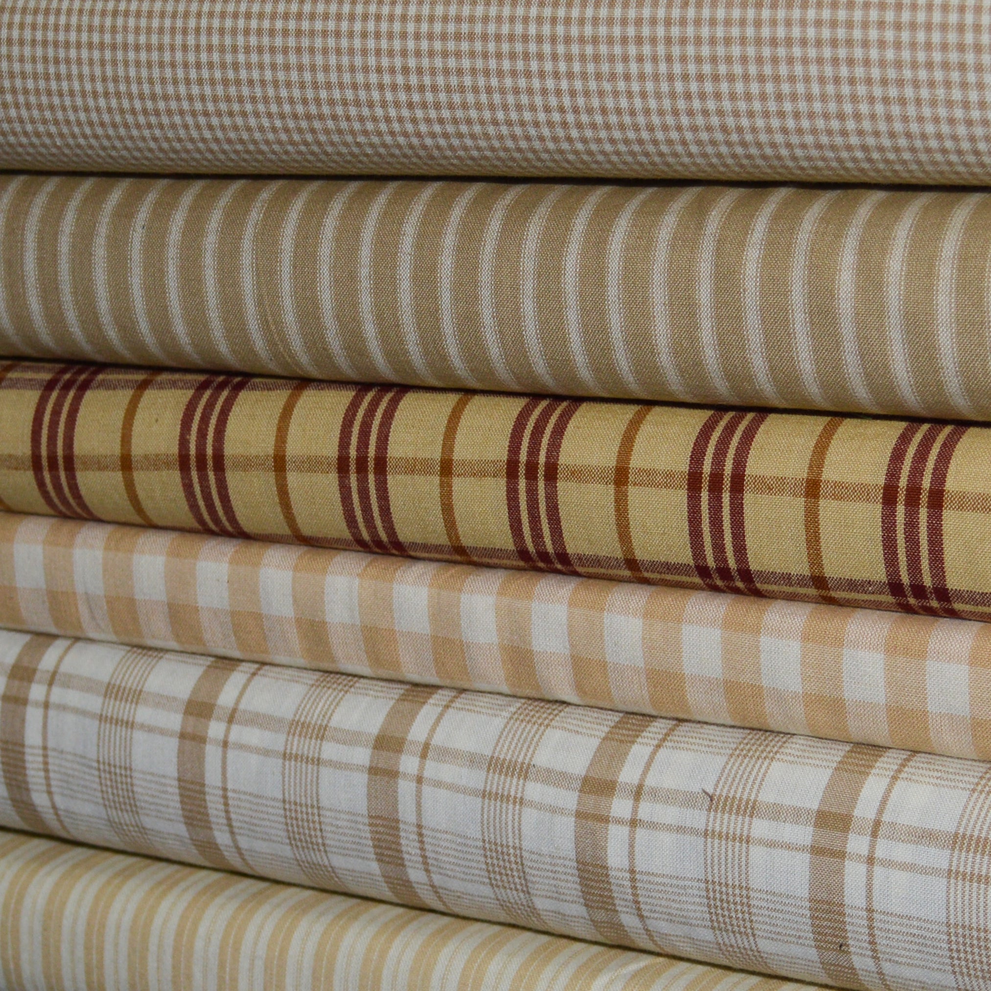 Manufacturer of Quality Kitchen Towels and Linens — Dunroven House, Inc.